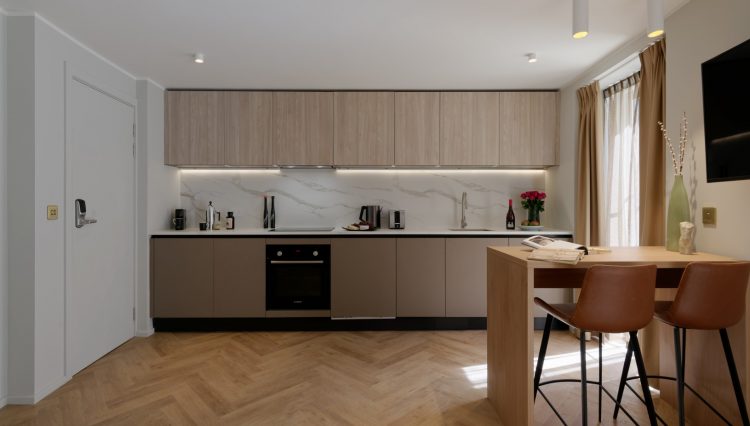 Home - Notting Hill Apartments Ltd.